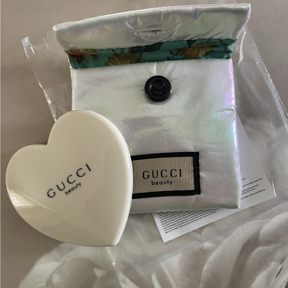Gucci | Accessories | Gucci Off White Heartshaped Mirror | Poshmark
